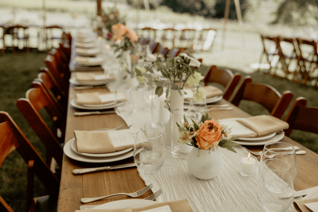 A Seasonal Celebration: Samantha and Erik's Wedding at Taconic Ridge ...